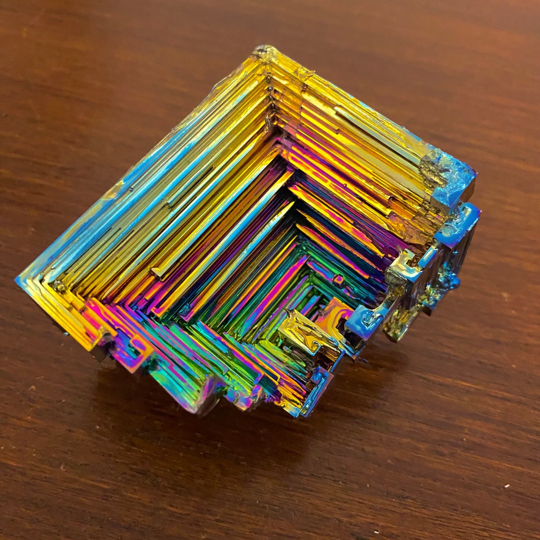 Beautiful Very Large Colorful Bismuth Crystal - Quantity - 1 - Size - 8 ...