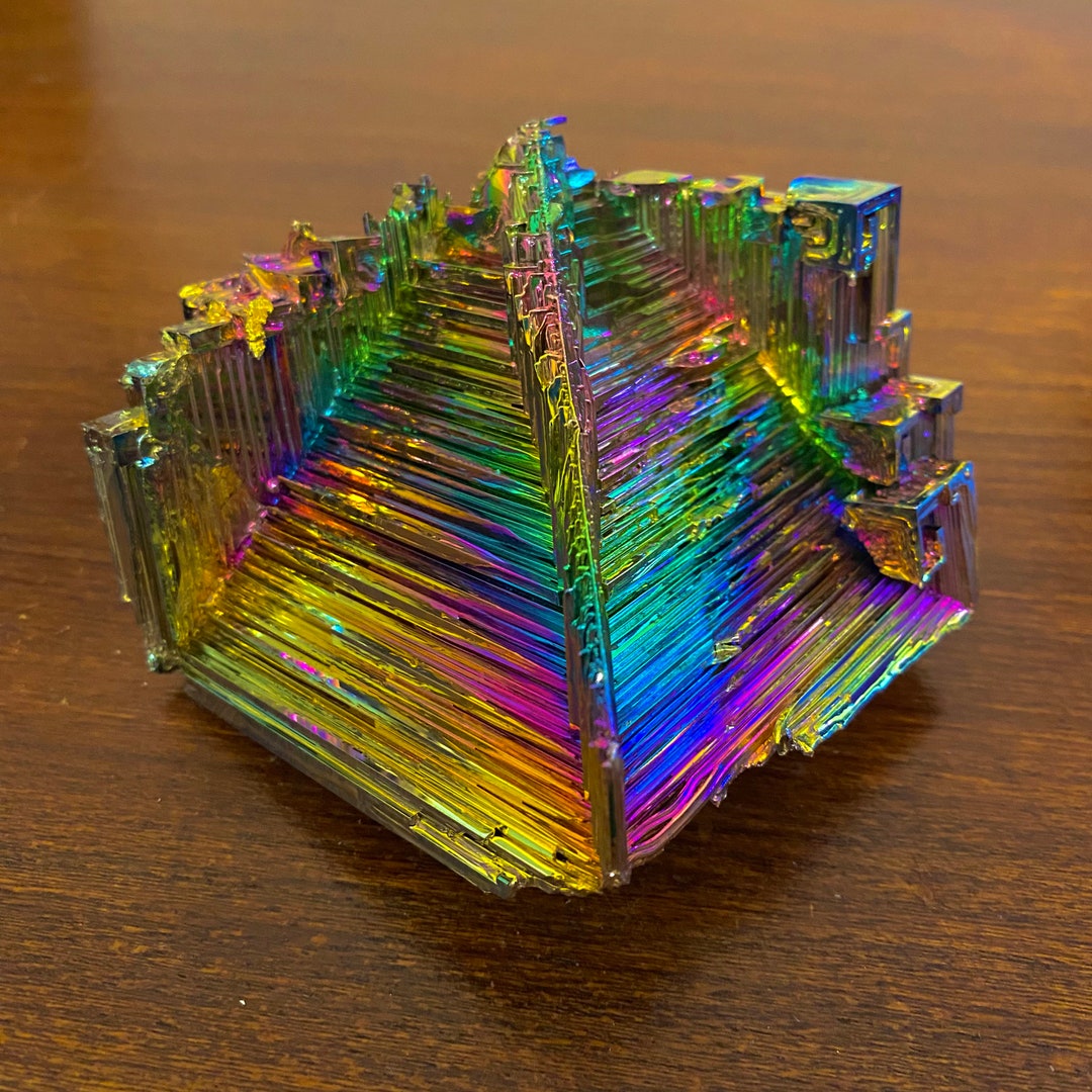 Beautiful Giant Colorful Bismuth Crystal - Quantity - 1 - Size - 11.4cm ...