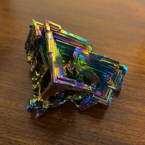 Beautiful Giant Colorful Bismuth Crystal - Quantity - 1 - Size - 10.8cm ...