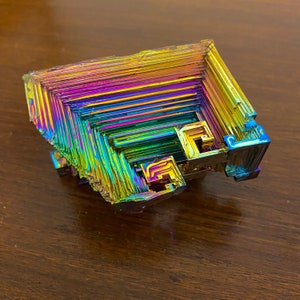 Beautiful Very Large Colorful Bismuth Crystal - Quantity - 1 - Size - 9 ...