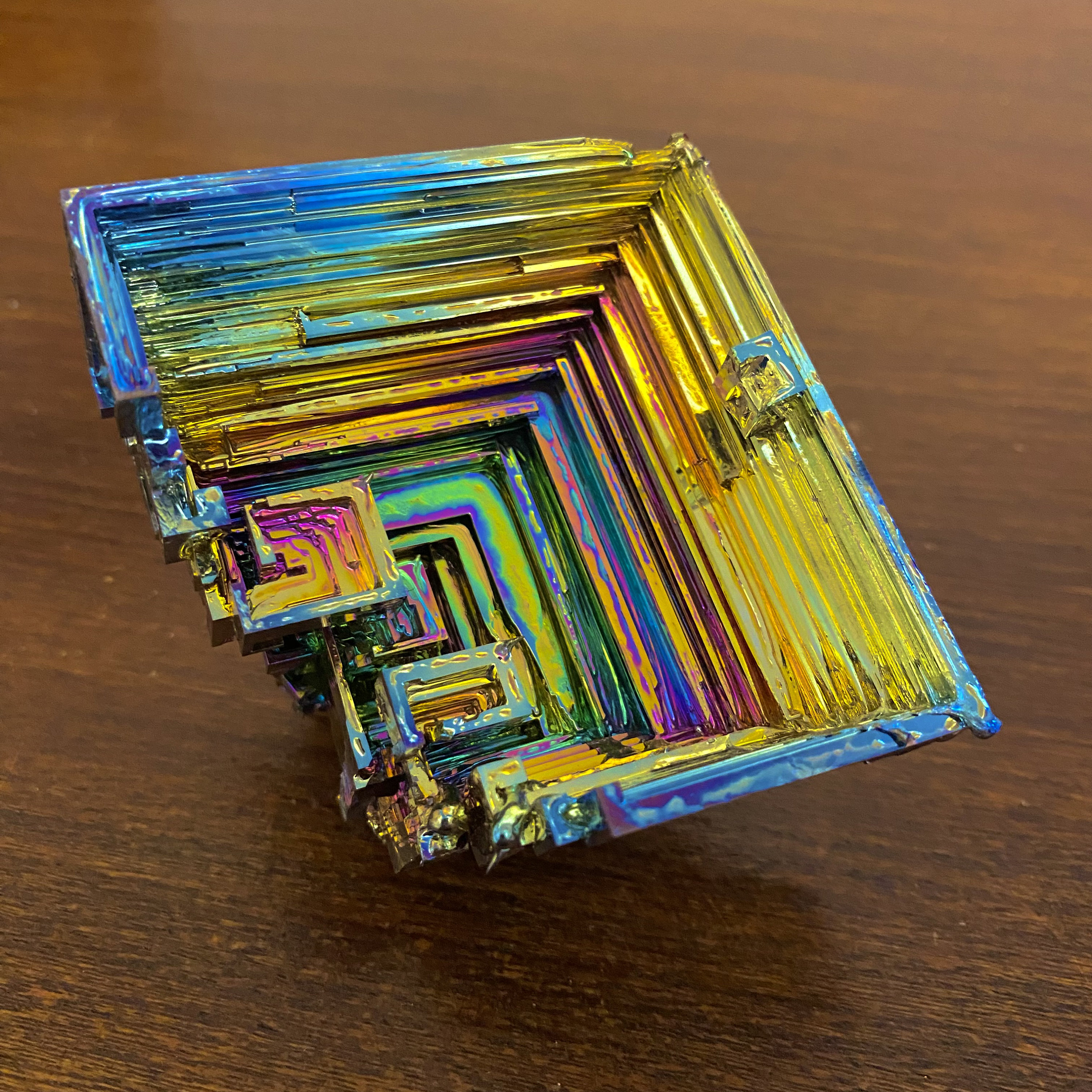 Beautiful Giant Colorful Bismuth Crystal - Quantity - 1 - Size - 10.1cm ...
