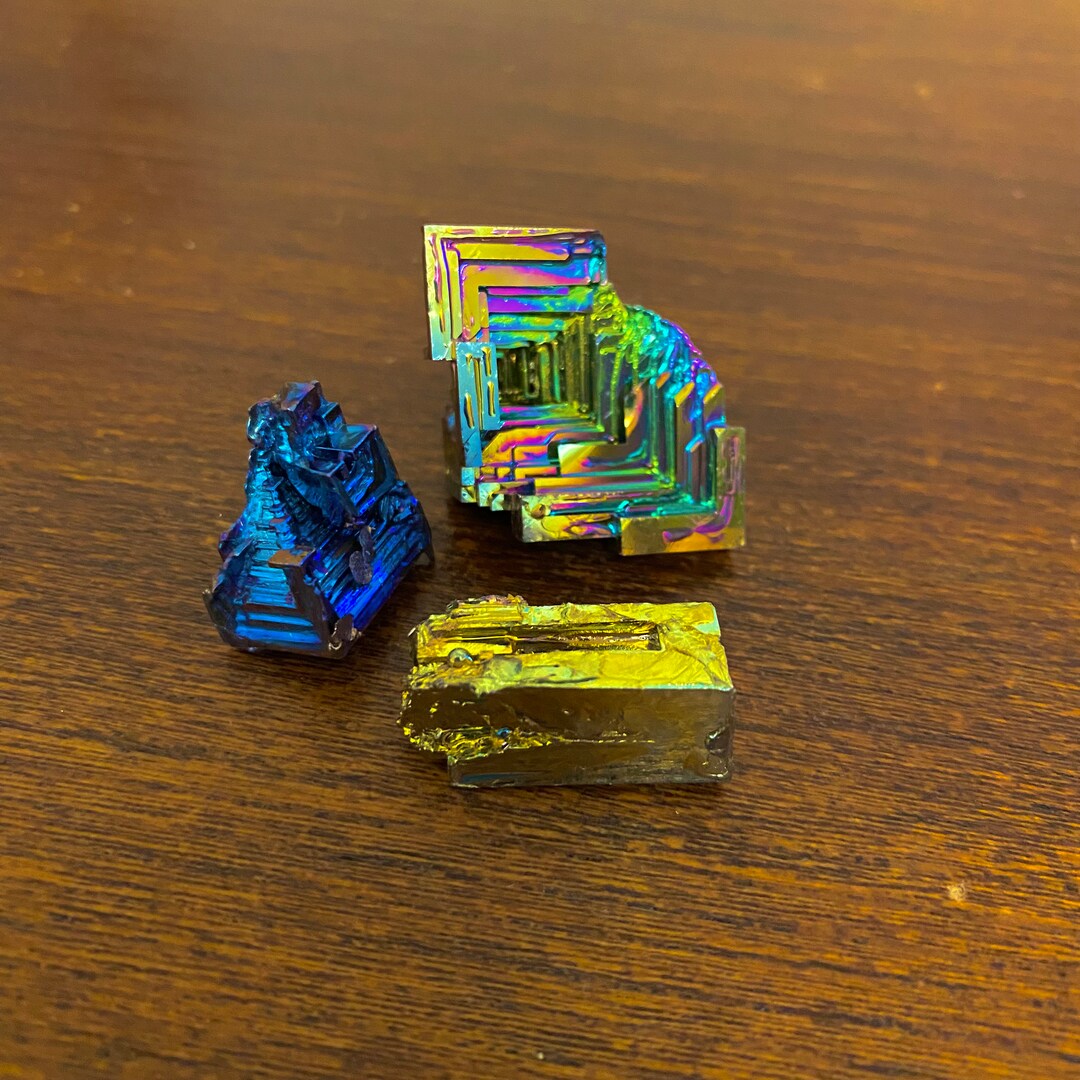 Beautiful Small Colorful Bismuth Crystals - Quantity - 3 - Size - 2.1cm ...