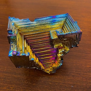 Beautiful Very Large Colorful Bismuth Crystal - Quantity - 1 - Size - 9 ...