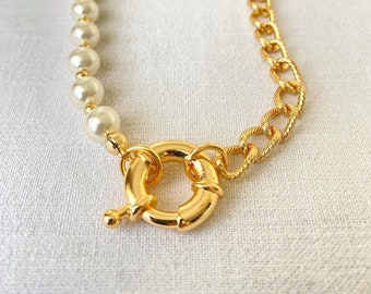 Pearl Lock Necklace - Etsy