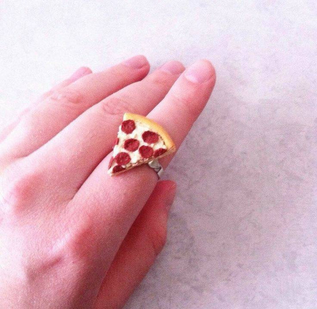 Pizza Ring, Polymerclay - Etsy