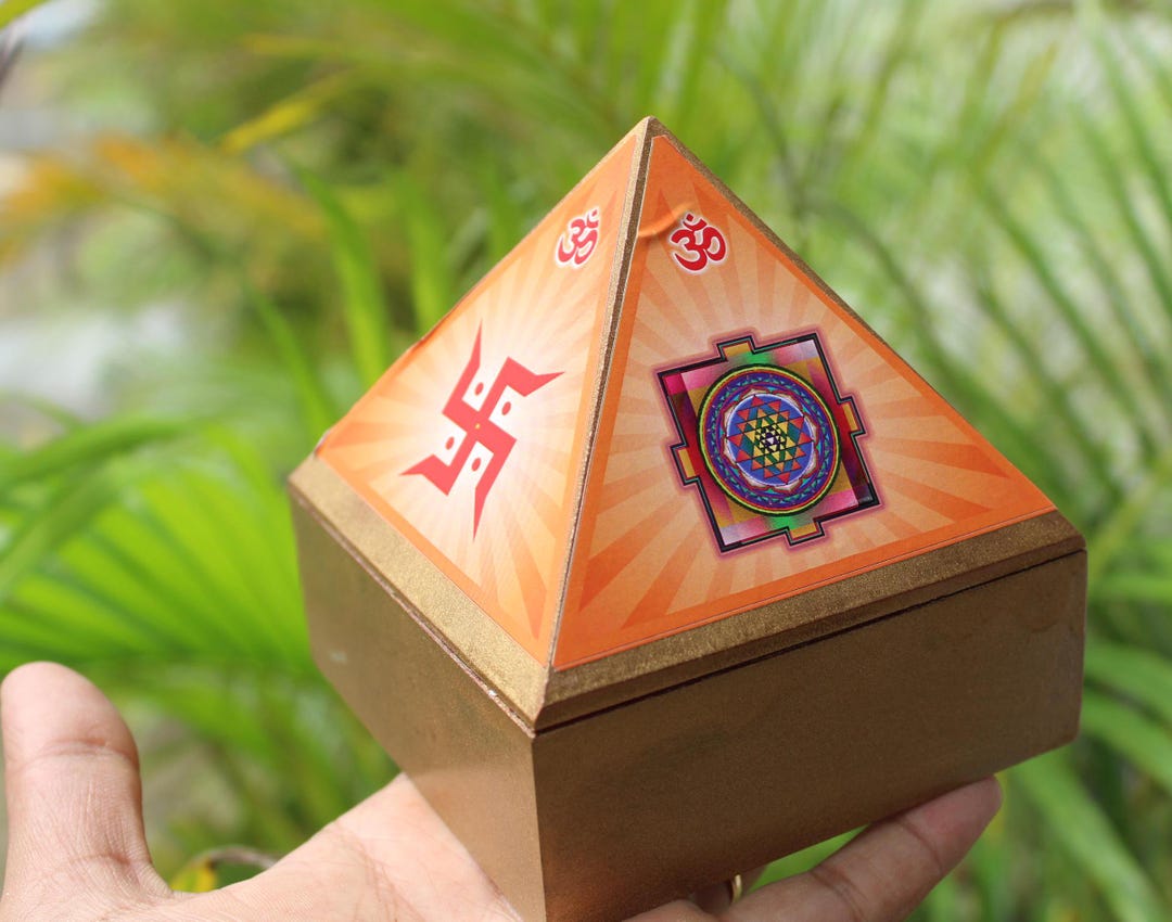 Unique Pyramid Wish Cash Wooden Box With Inside Mirror Shree Yantra ...