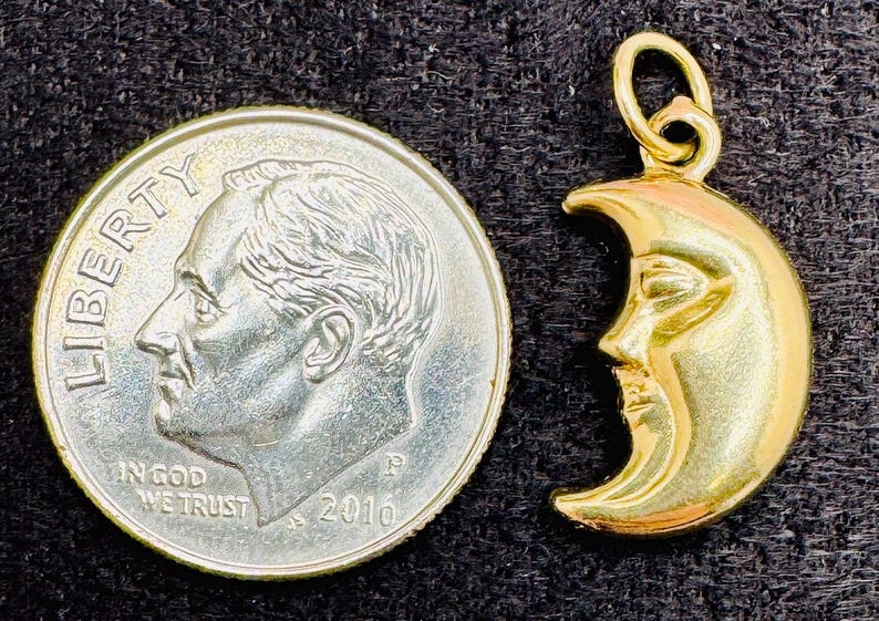 14K Yellow Gold Crescent Moon Face Pendant - Etsy UK