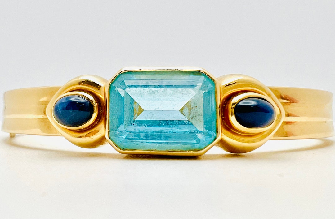 Beautiful Vintage 14K Yellow Gold Blue Topaz Star Sapphire Hinged ...