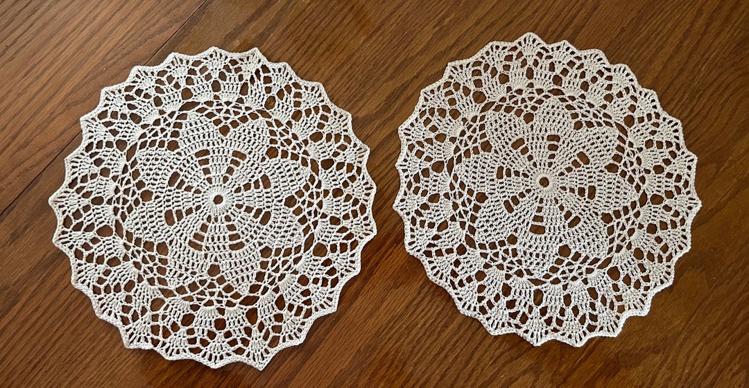 Two Antique White 10 Inch Doilies, Small Doilies ,cotton Doilies, Round ...