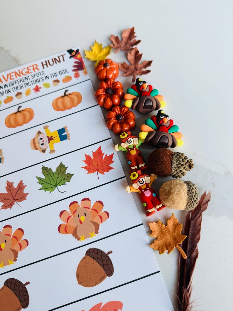 Thanksgiving Scavenger Hunt for Preschoolers: Game Board and Pieces ...
