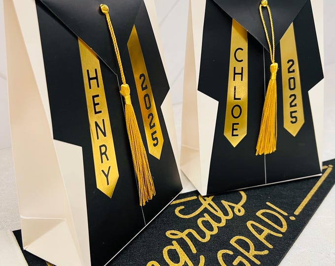 Graduation Gift Bag, Personalized Graduation Favor, Cap and Gown Gift ...