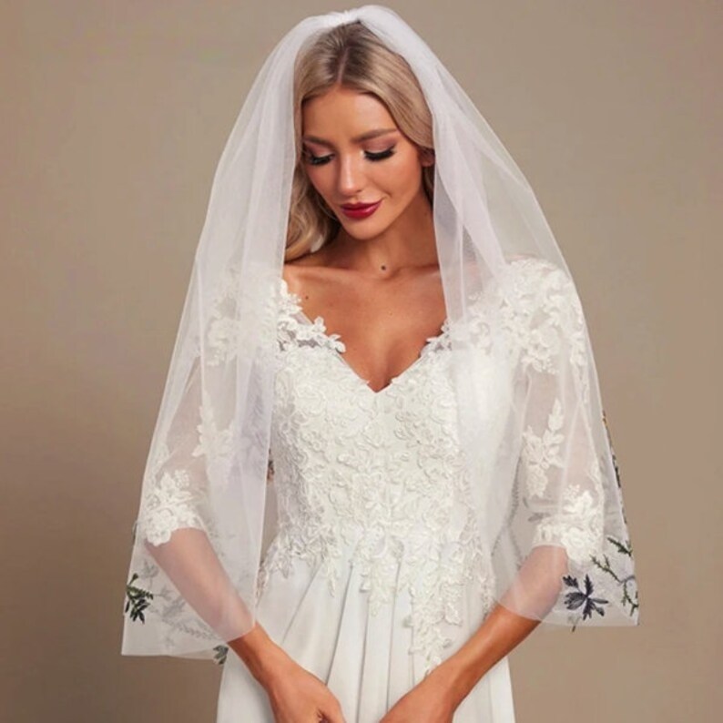 Floral Wedding Short Veil With Comb Embroidered Tulle Soft Floral ...