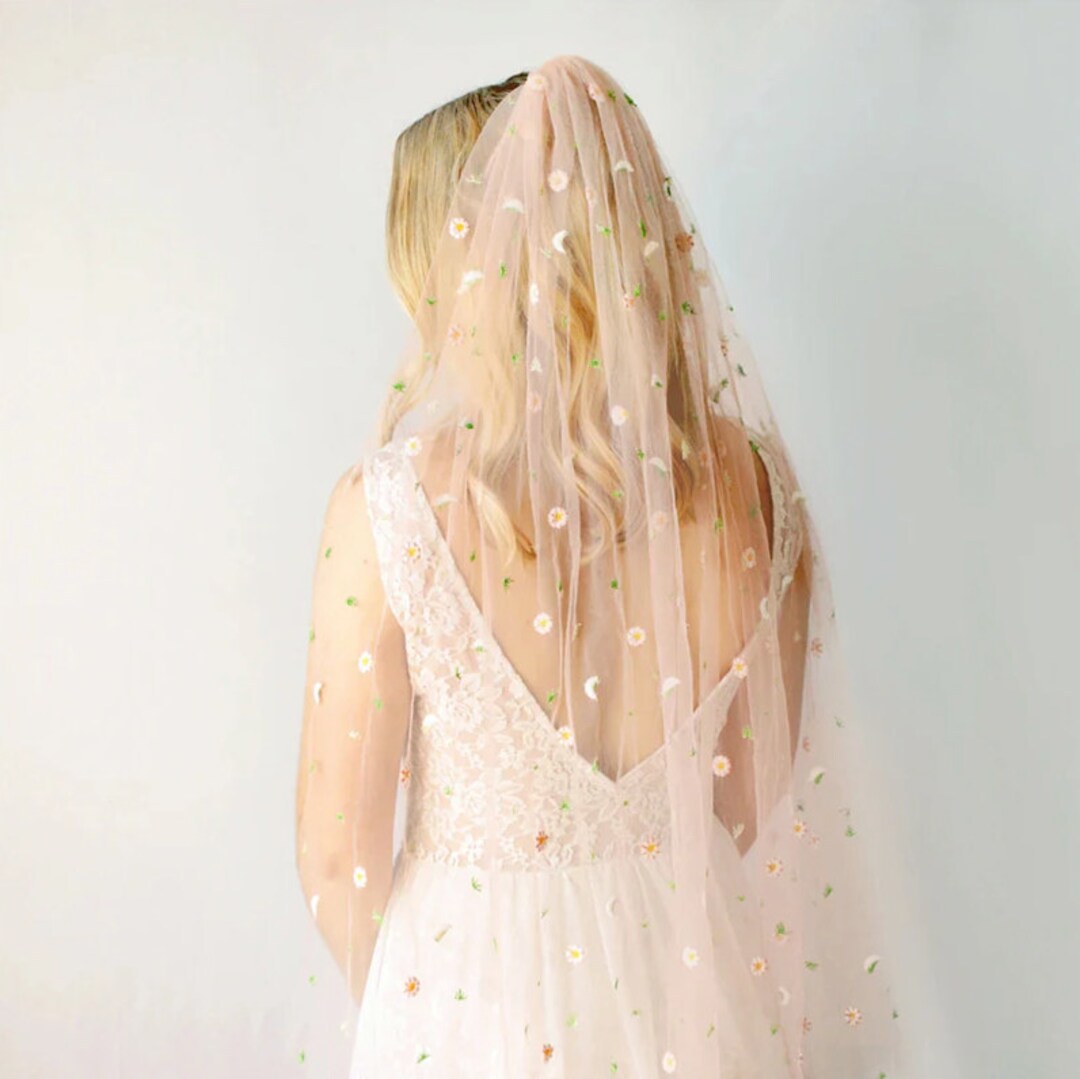 Daisy Wild Flowers Embroidered Bridal Veil With Comb Cathedral - Etsy