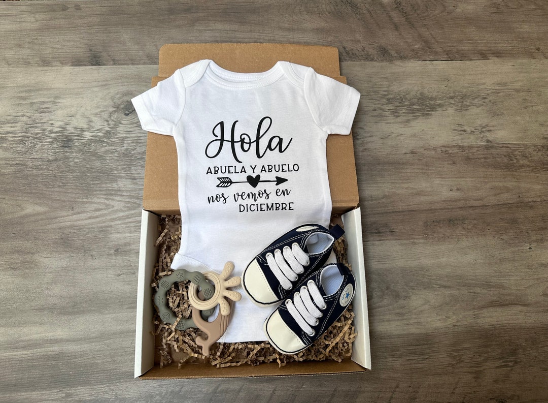 Spanish Pregnancy Announcement Gift Box Hola Abuelo Y Abuela Pregnancy ...
