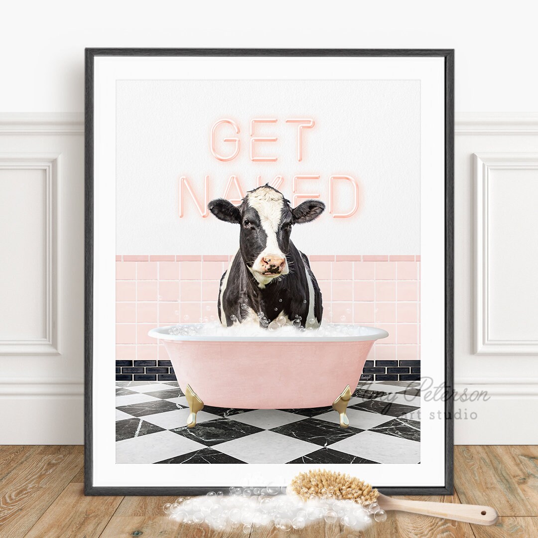 Schwarz-Weiß-Kuh in Vintage Badewanne, Vintage Pink Style, Tier in Wanne, Badezimmer Kunst von ...