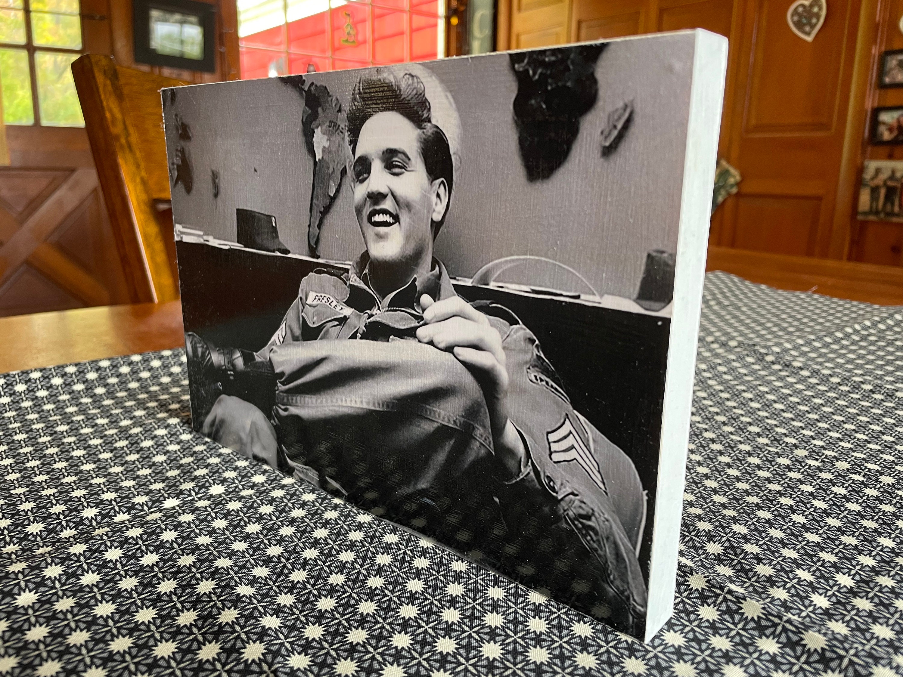 Elvis Presley Vintage Army Picture Handmade on Pine Wood - Etsy