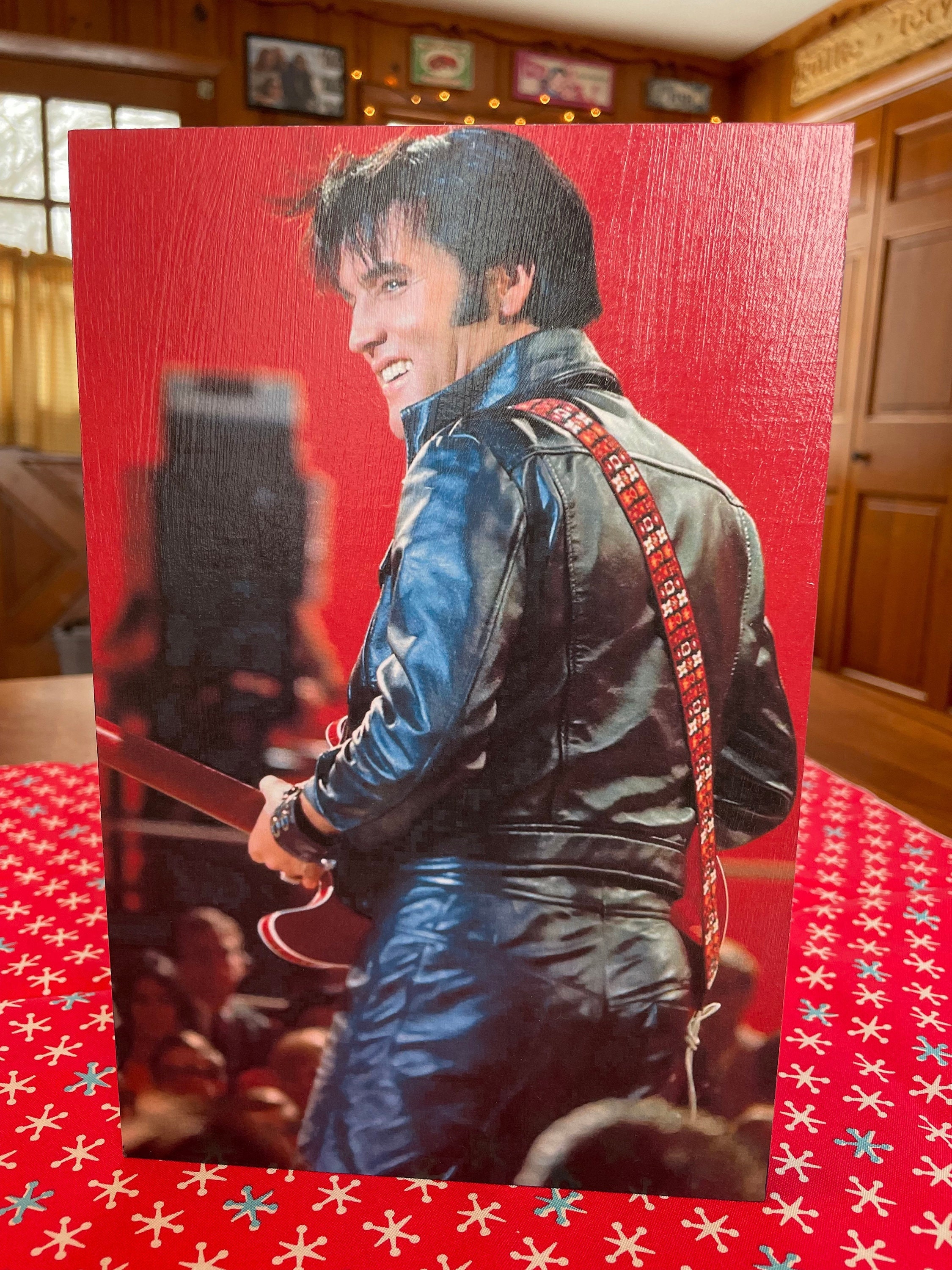 Iconic Image of Elvis Presley With Beaming Smile on Stage Handmade on ...
