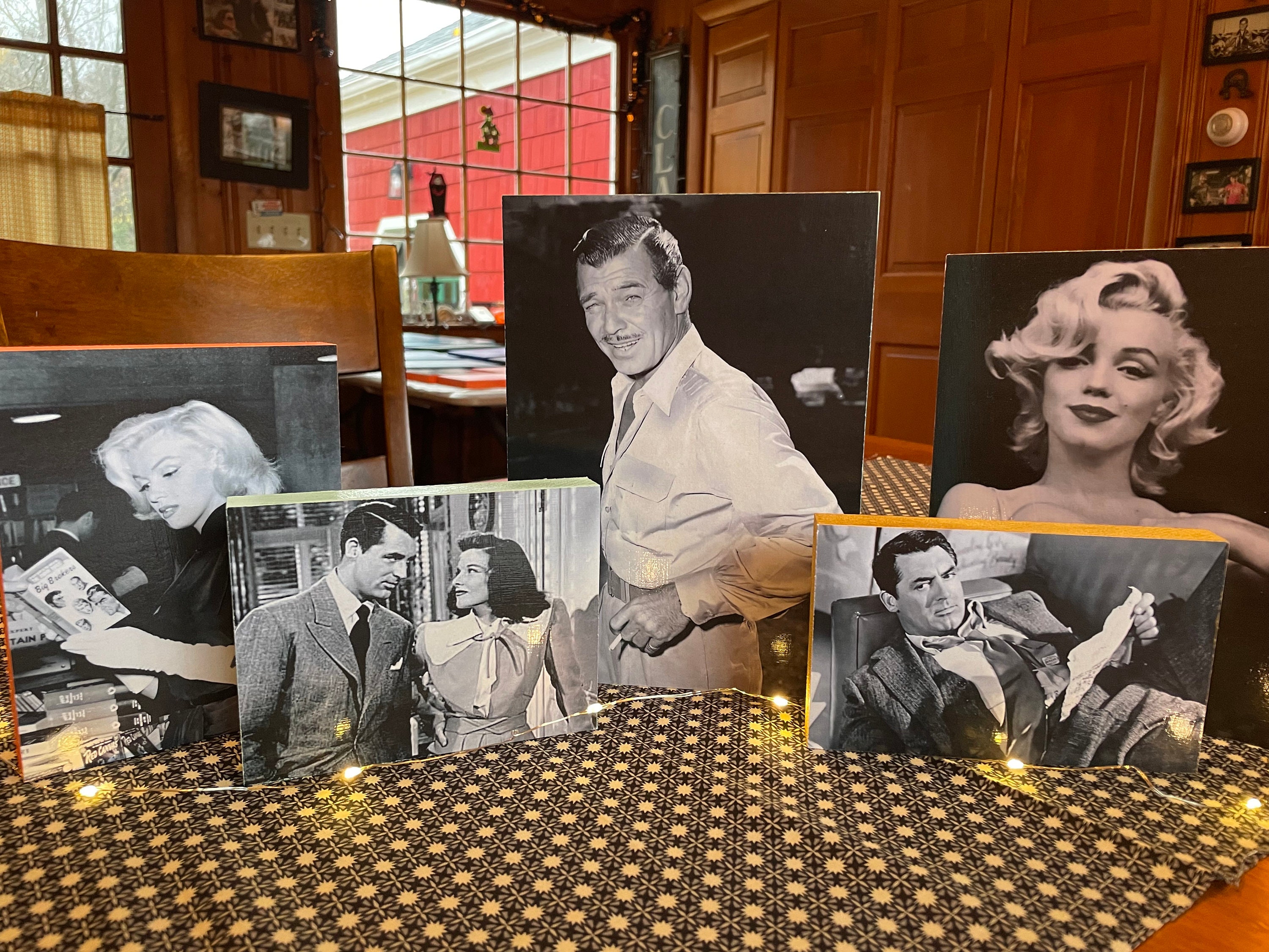 Iconic Image of Elvis Presley on A Bench Handmade on Pine Wood - Etsy