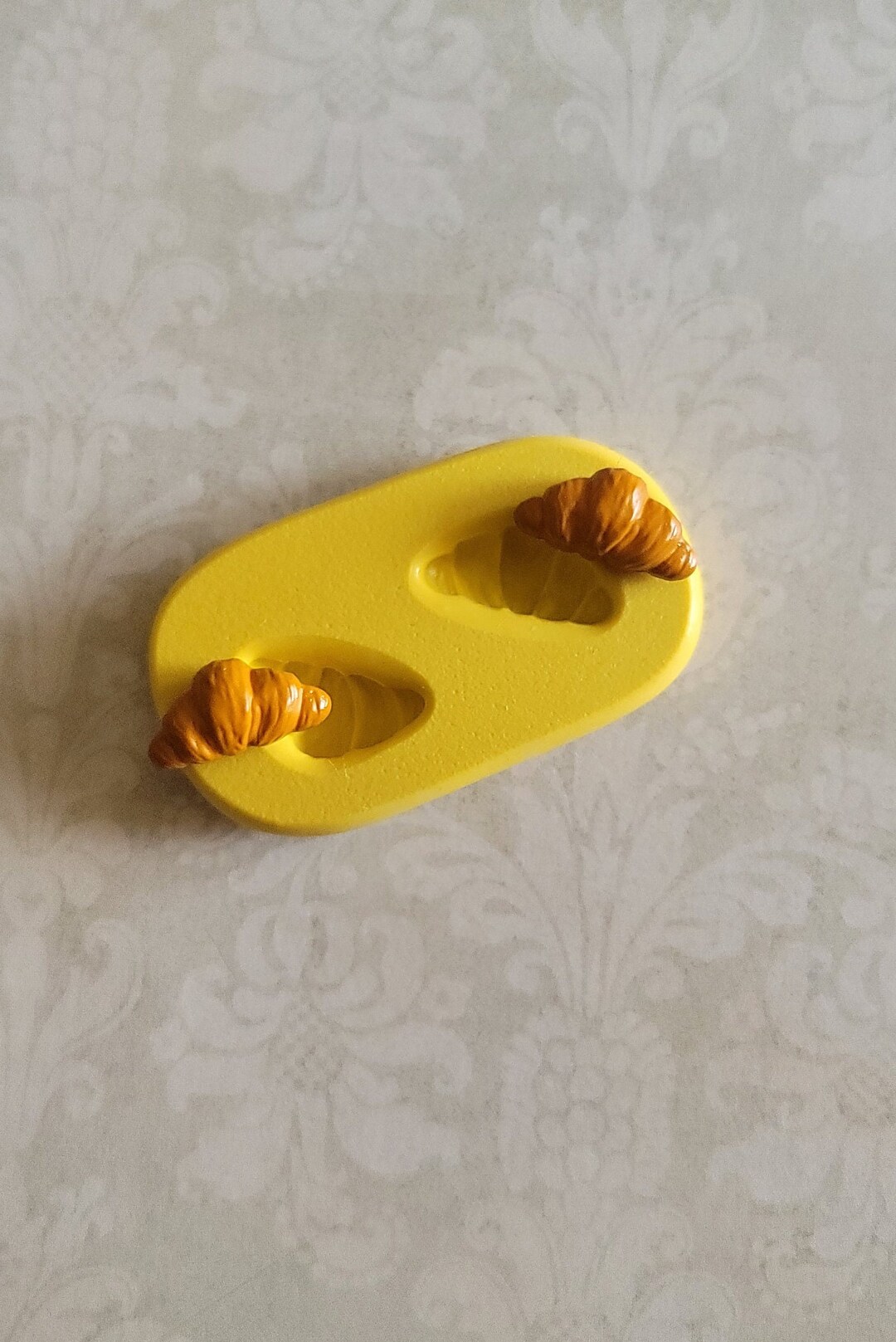 Croissant Silicone Mold Fondant for Clay Dollhouse Miniatures - Etsy