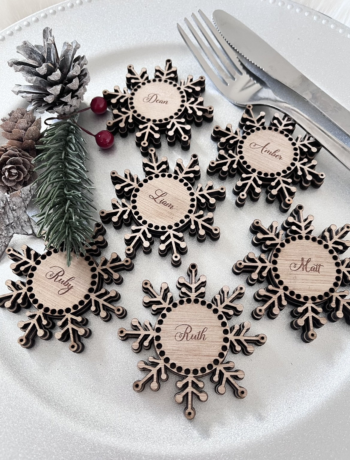 Wooden Personalised Snowflake Christmas Table Names Decoration Place ...