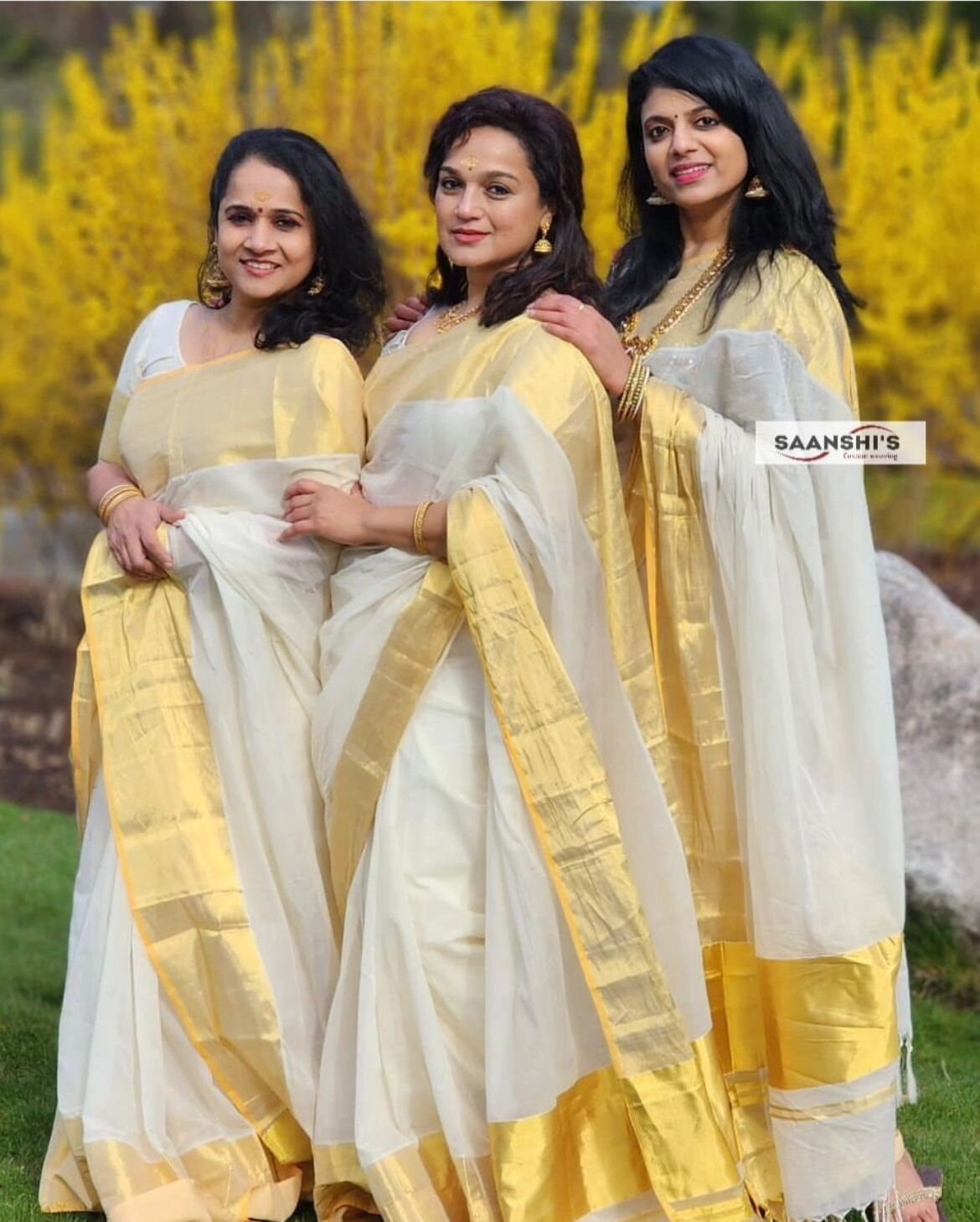 7 INCH Border and Mundani Pure Handloom Cotton Saree - Etsy