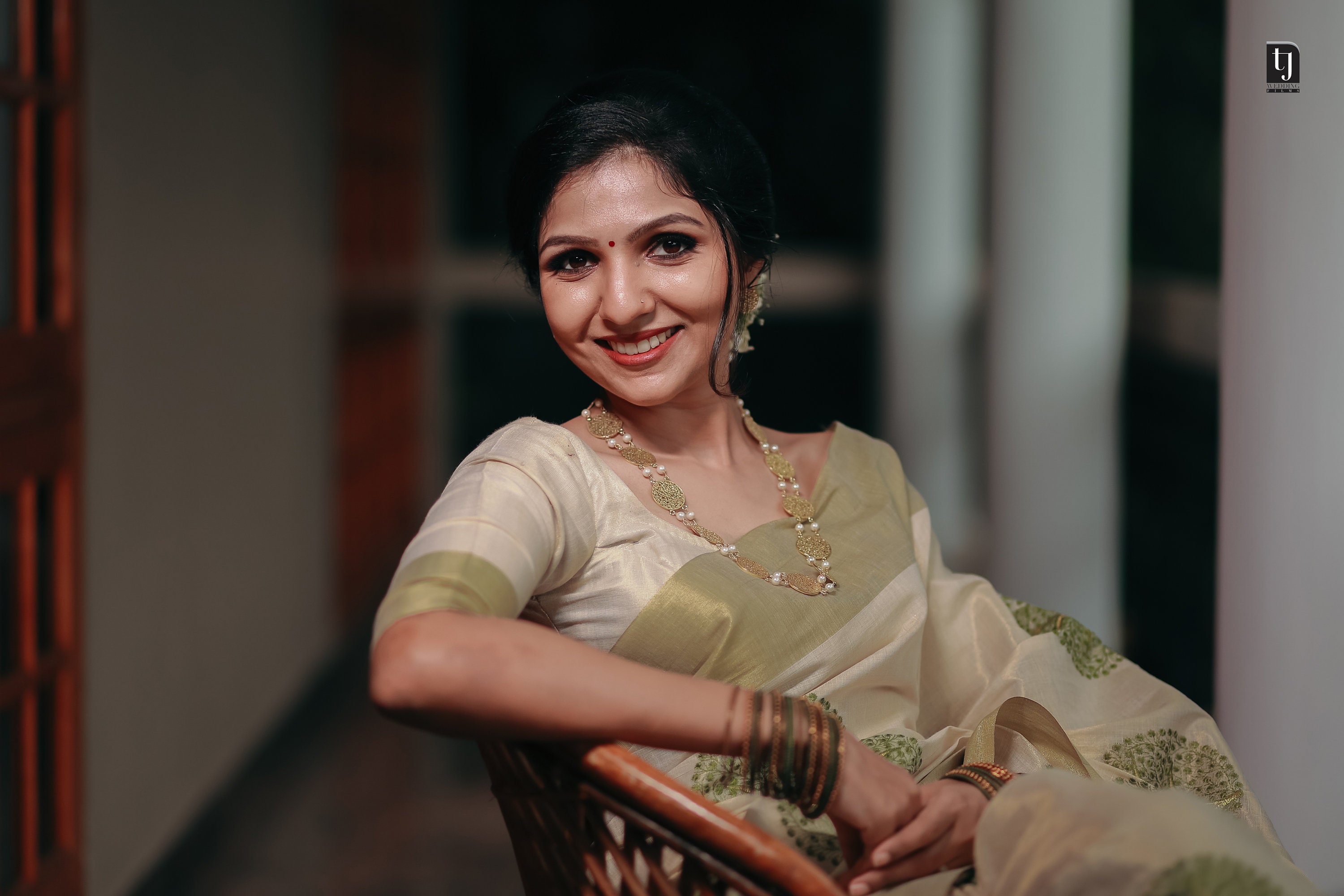Tissue Embroidery Kerala Saree - Etsy