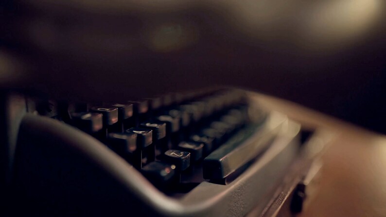 Vintage Typewriter Text Headline Intro With Sound - Reveal up to 28 ...