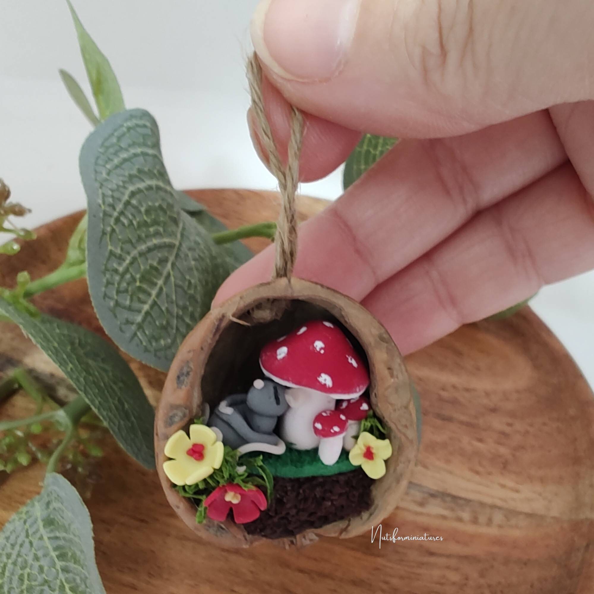 Half Walnut Shell Sleepy Mouse Miniature. Collectable Walnut - Etsy