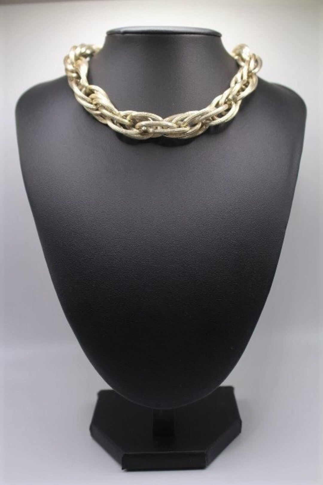 Vintage Lisner Gold Tone Chain Necklace - Etsy