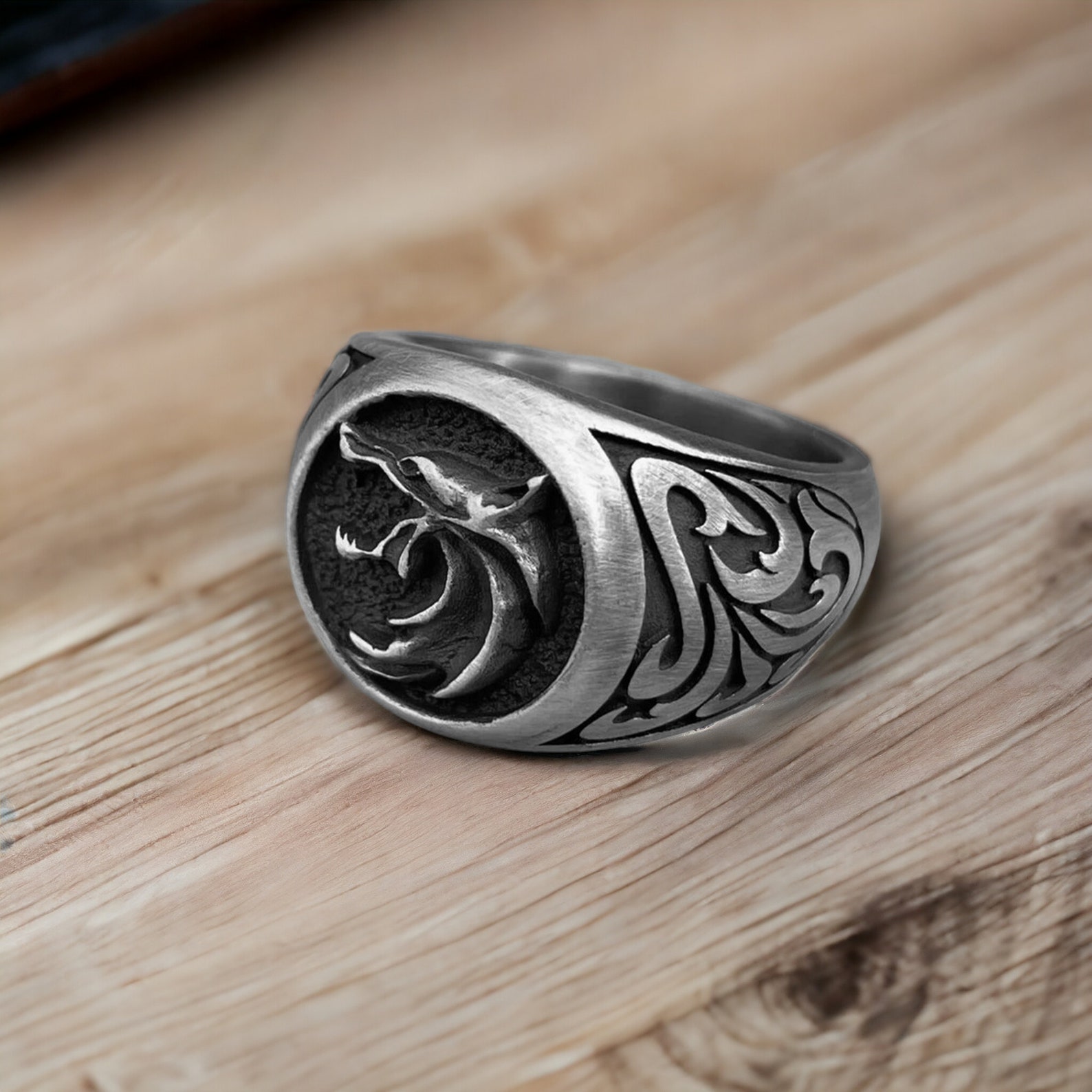 The Wolf Witcher Ring, Zireael and Gwynbleidd Ring, the White Wolf and ...