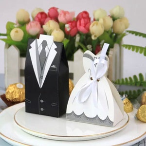 Bride Groom Wedding Party Favour Gift Box Bag. White Wedding Dress With ...