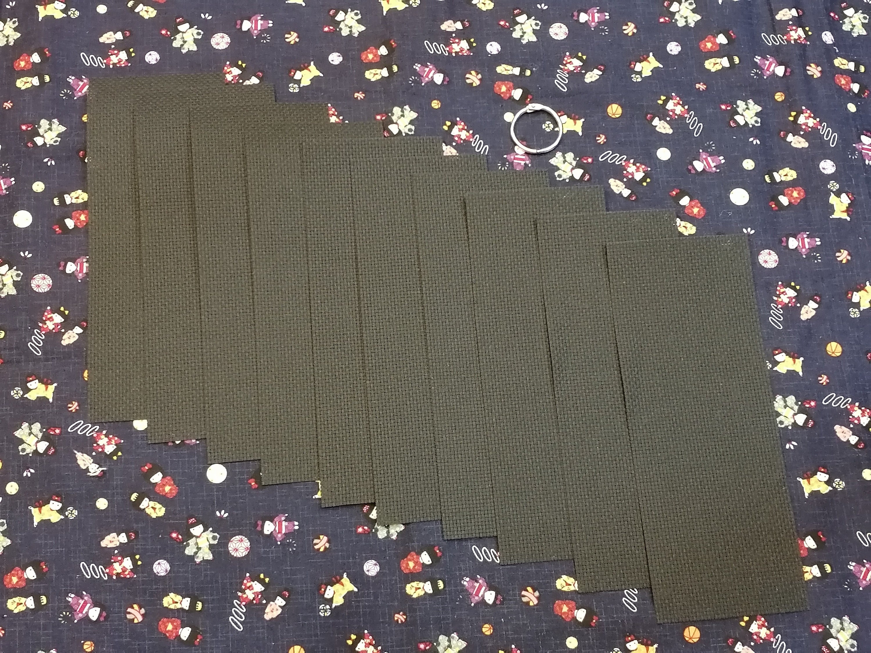 1 Set 40pcs Plain Black White AIDA Fabric Cross Stitch Bookmark ...