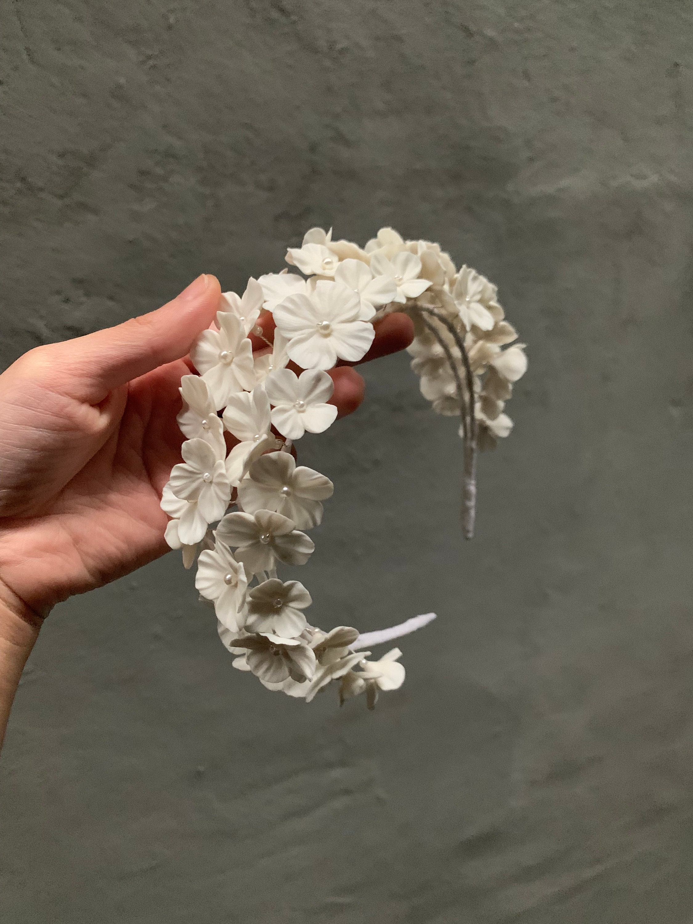 Clay&pearl Crown, Clay White Floral Bridal Headband, Clay Flowers Tiara ...