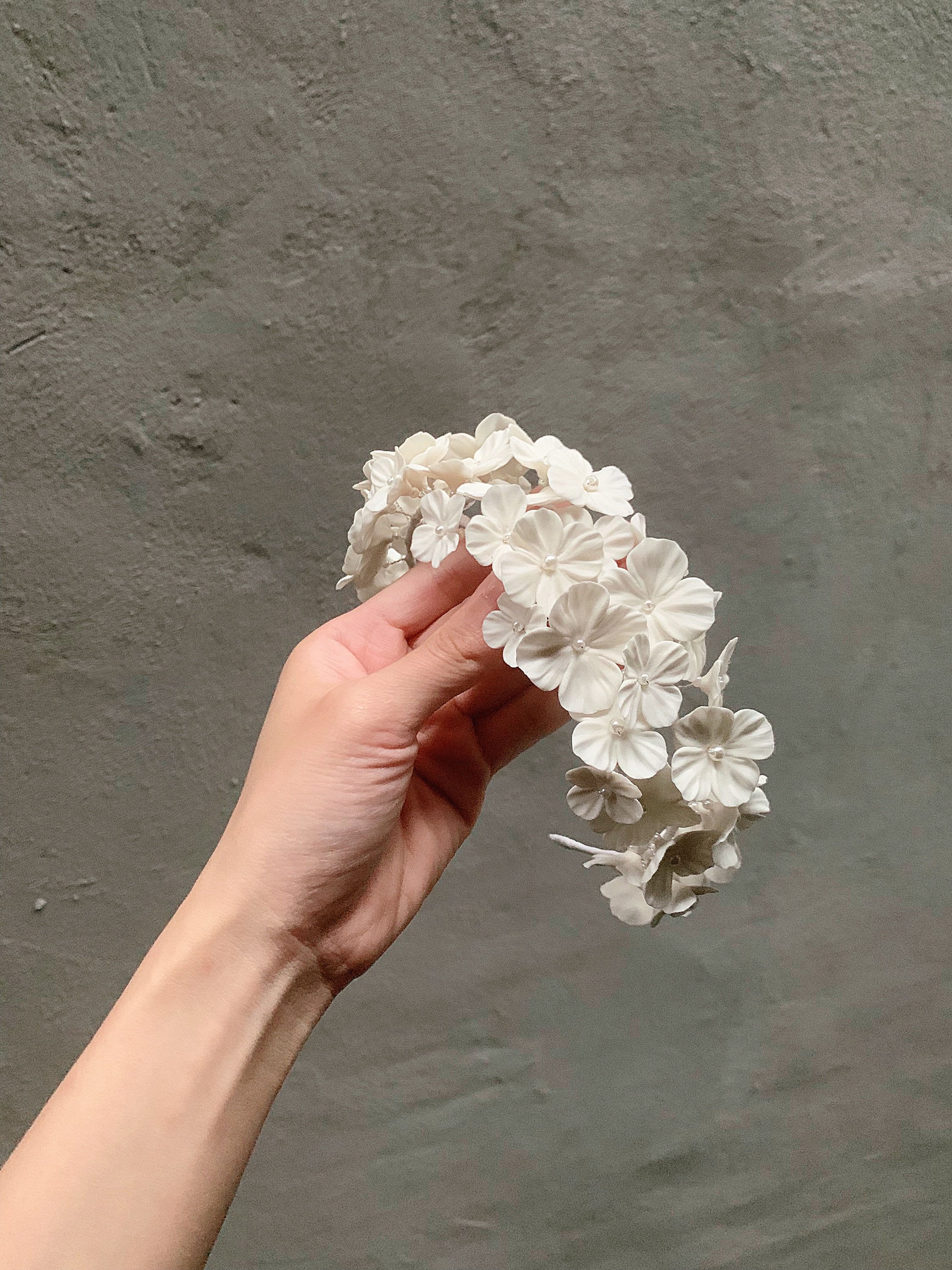 Clay&pearl Crown, Clay White Floral Bridal Headband, Clay Flowers Tiara ...