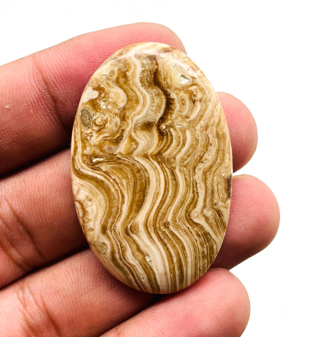 Yellow Aragonite Gemstone - Oval Crystal for Jewelry (41x27x5mm 50 CT ...