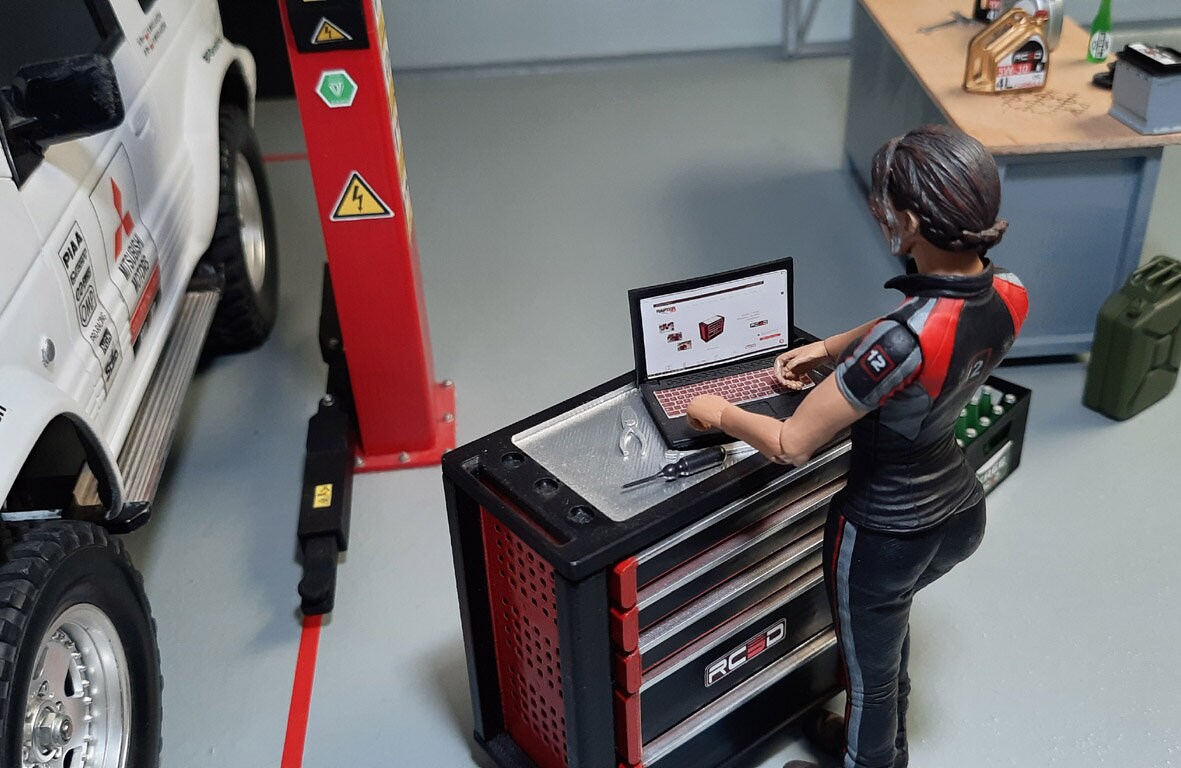 RC3D 1:10 Scale Laptop Notebook Silver RC Diorama Garage - Etsy