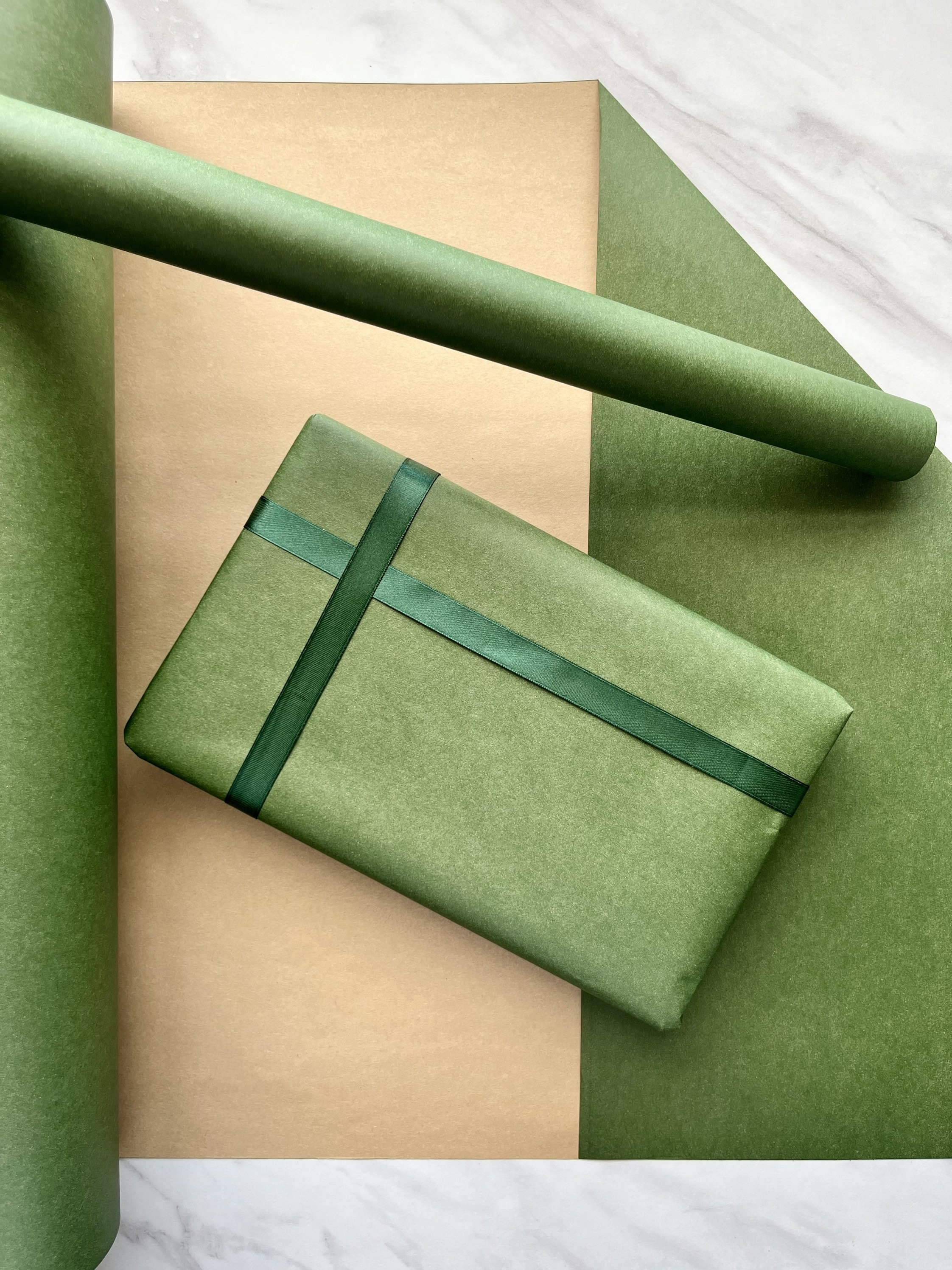 Wrapping Paper Matt Green - 50cm Wide, Eco-friendly, 100% Recycled ...