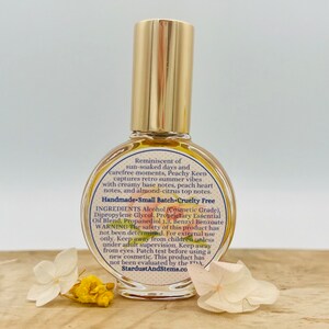 Peach Perfume, Dark Fruit Sweet Retro Scents, Magical Nymph Indie ...