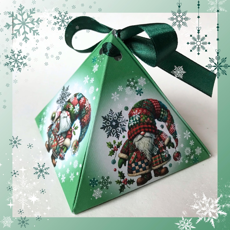 Printable Christmas Mini Gift Box Party Favor Box DIY Pyramid Christmas ...