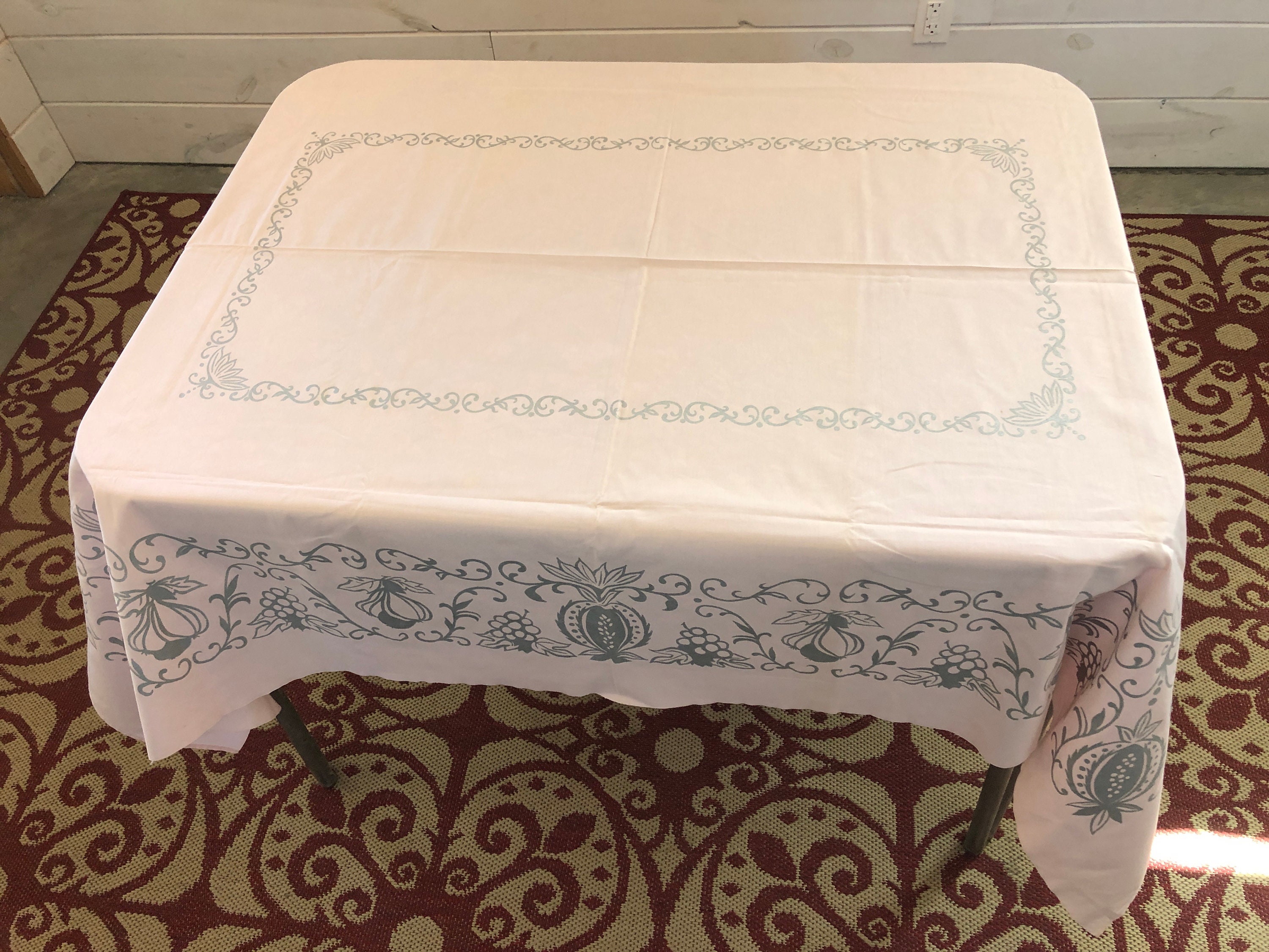 1950s California Handprint Tablecloth Autumn Floral on Pastel Pink ...