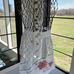 Vintage Apron Italian Hostess Style Sheer Half Holiday Poinsettia ...
