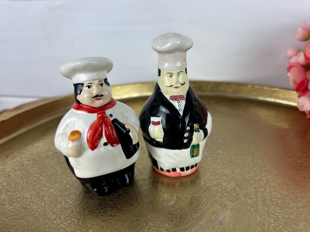 Vintage Chefs Salt & Pepper Shaker Set, Milton and Louis Chef, Readers ...