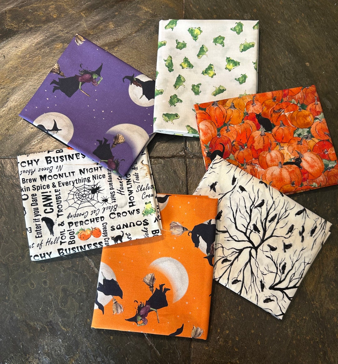 6 Pc Toil and Trouble Fat Quarter Bundle Heatherlee Chan, Clothworks ...
