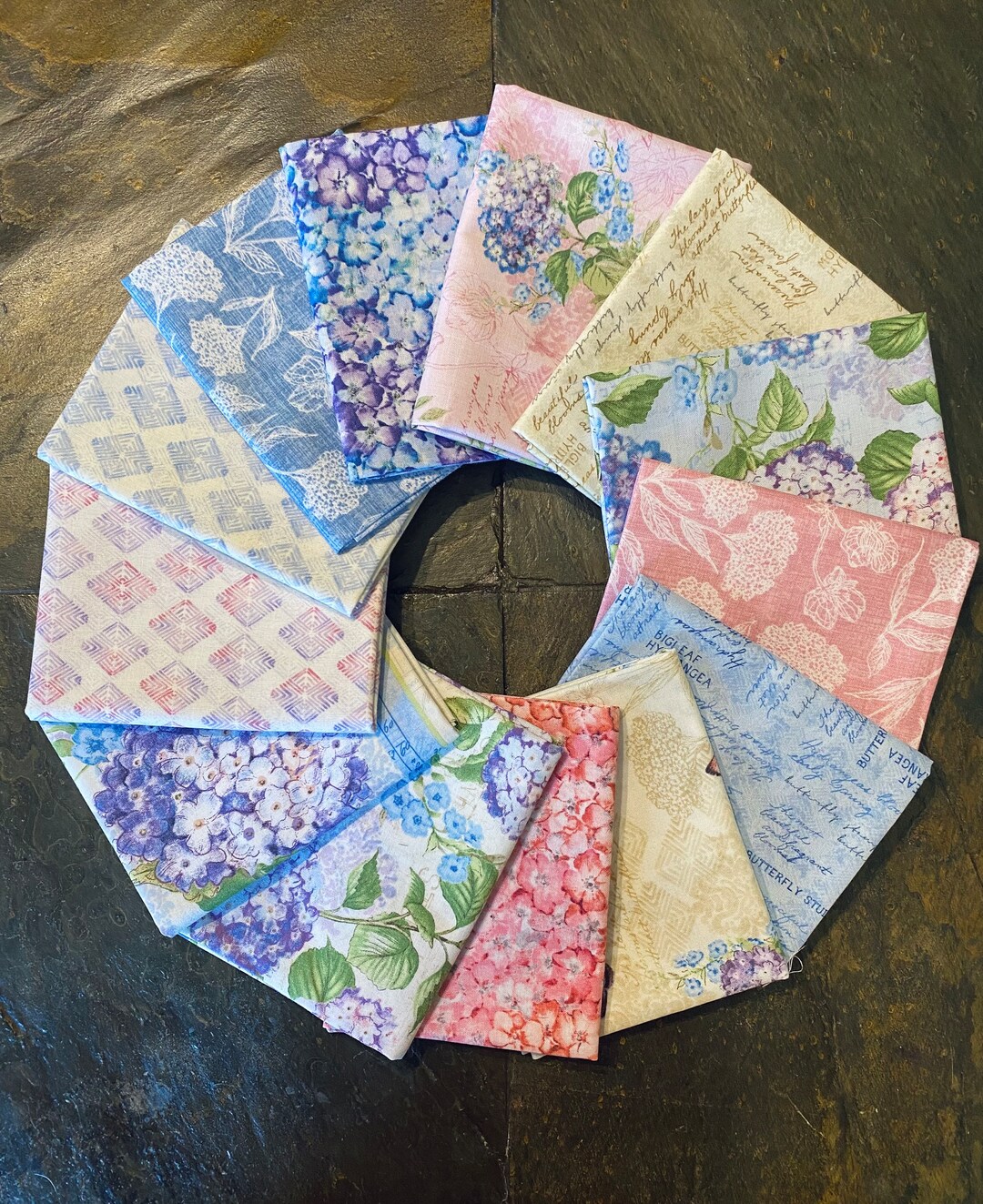 13 Pc Hydrangea Mist Fat Quarter Bundle W/optional Panel, Susan Winget, Wilmington Prints, FQ ...