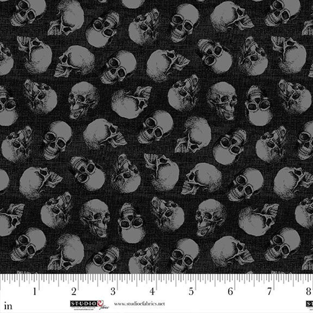 Small Skull Toss Halloween Cotton Fabric, Fear Factory 8345-99, Studio ...