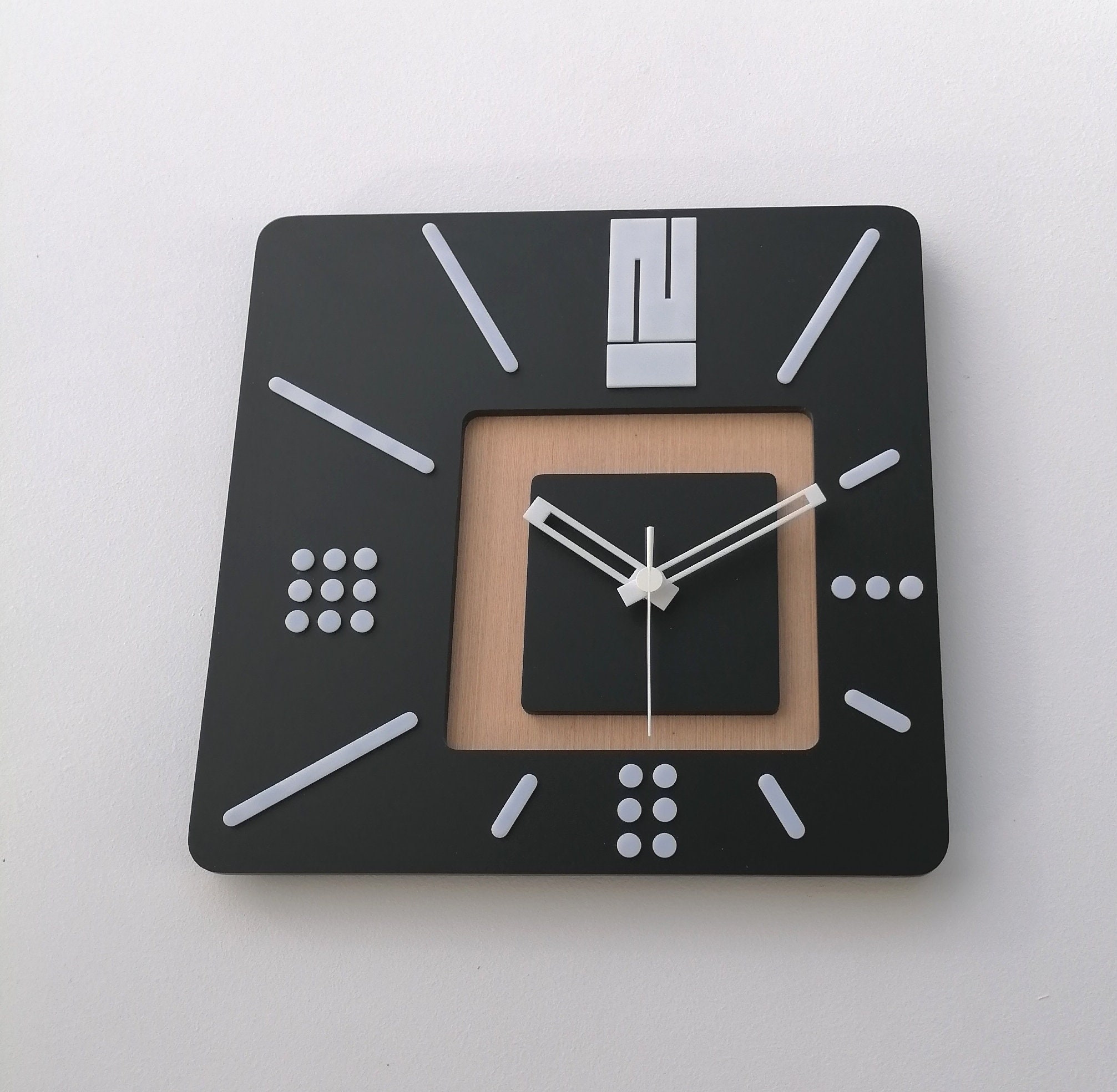 Square Wall Watch Design