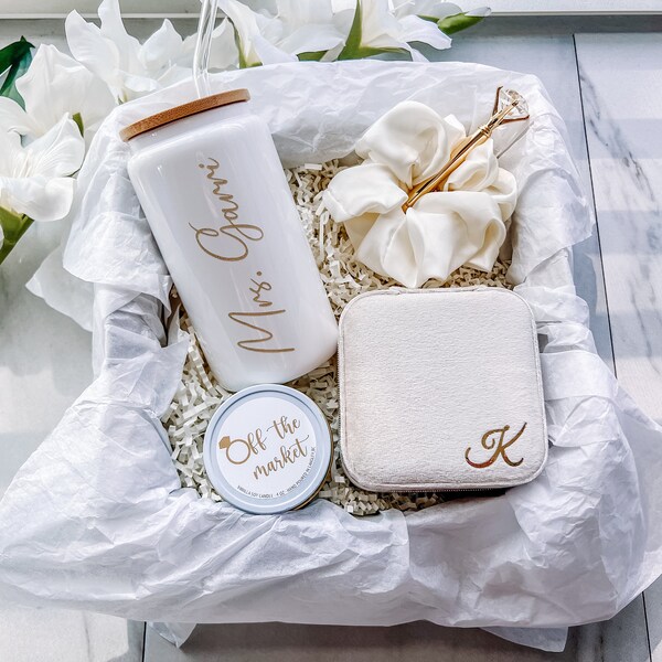 Bride Gift From Mom - 60+ Gift Ideas for 2024