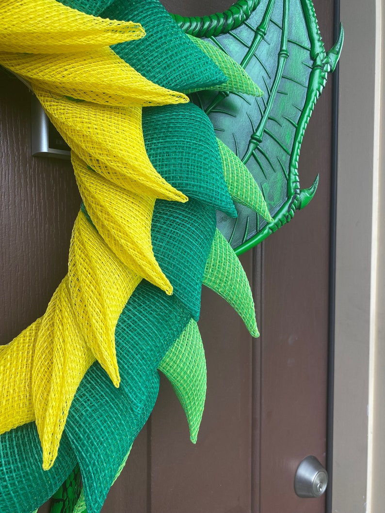 Green and Yellow Round Mystical Dragon Wreath, Holiday Dragon Wreath ...