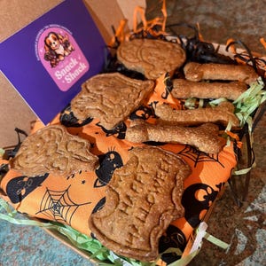Home-baked Halloween Biscuit Box | Natural Dog Treats | Sustainable and ...