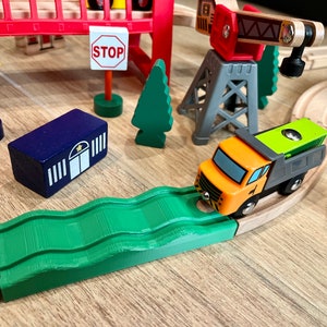 Bumpy Track for Thomas the Train, Brio, IKEA, Bigjigs, Melissa and Doug ...